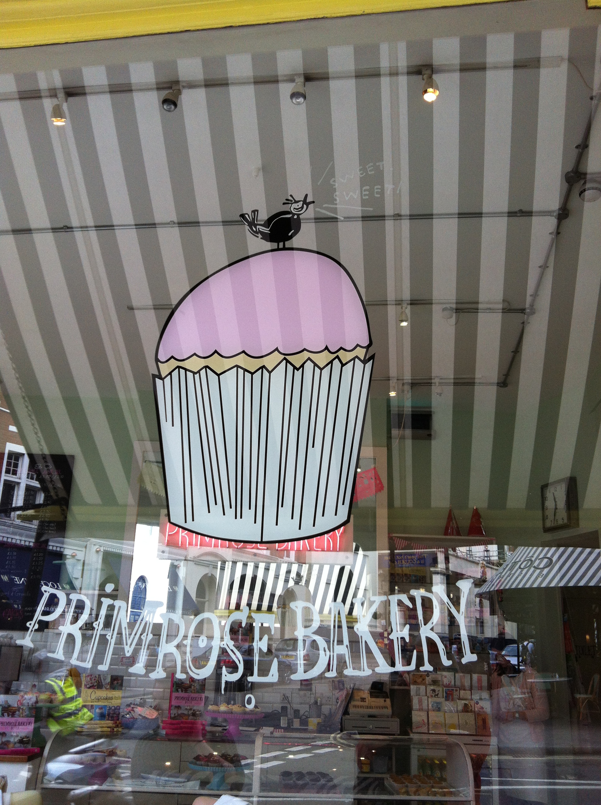Cupcake Decorating at Primrose Bakery, London - Review - foodnerd4life